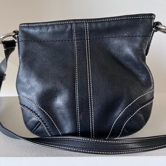 Coach | Bags | Coach Soho Leather Small Crossbody Ziptop Bag Black ...